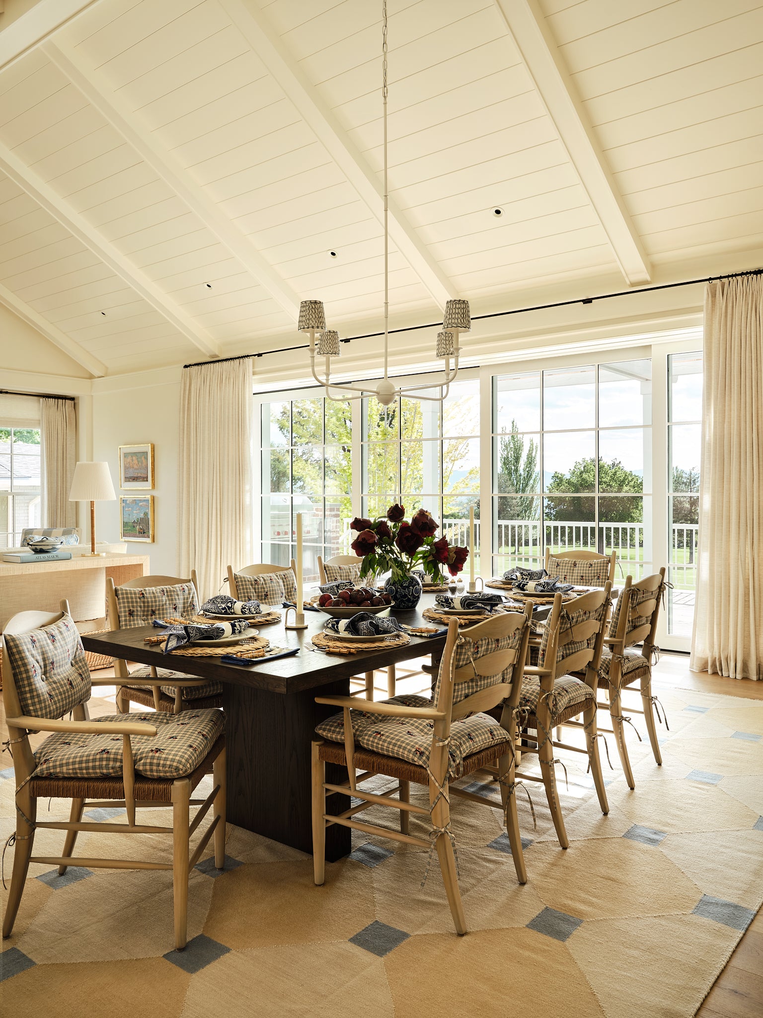 An American Cottage – hillary w taylor interiors